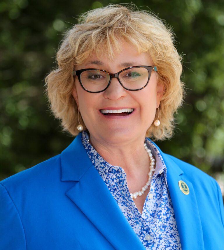 Candidate Spotlight: Jennifer Adams - Arizona List